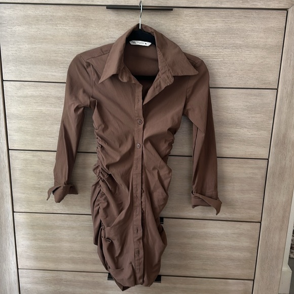 Zara | Dresses | Zara Brown Long Sleeve Ruched Dress | Poshmark